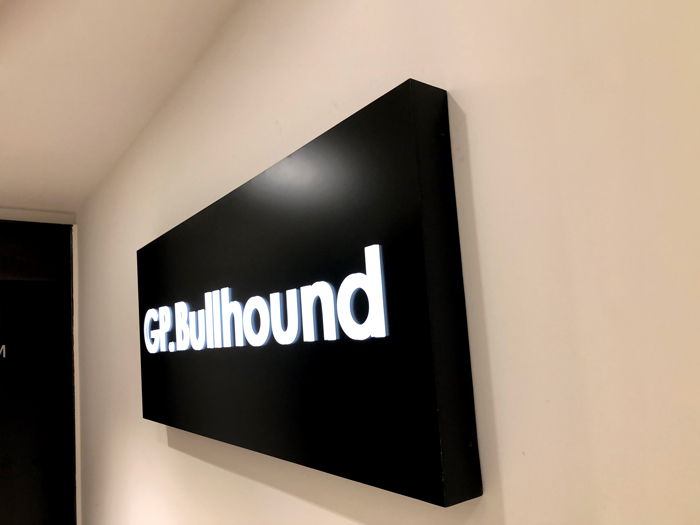 Light Boxes - Custom Illuminated Storefront Lighted Signs | BK Signs